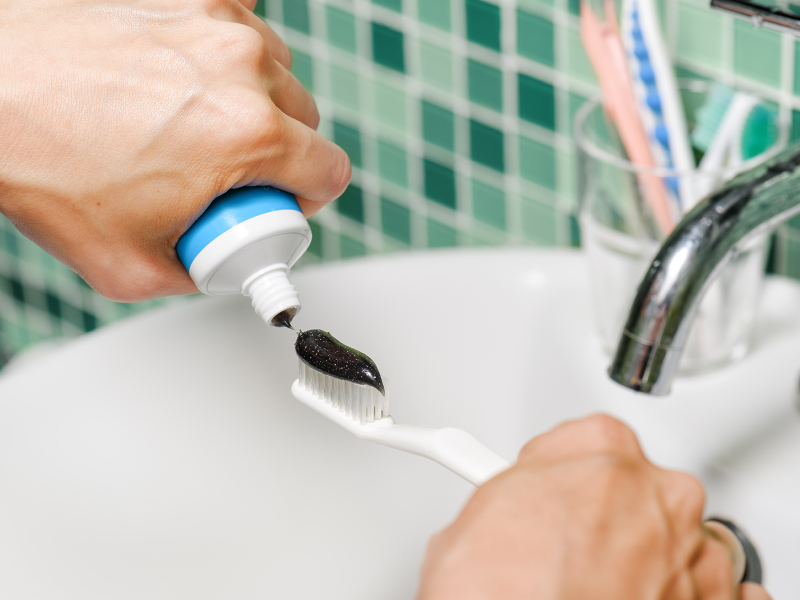 Sterling Smiles Azle | Is DIY toothpaste safe? Sterling Smiles Azle | Is DIY toothpaste safe?